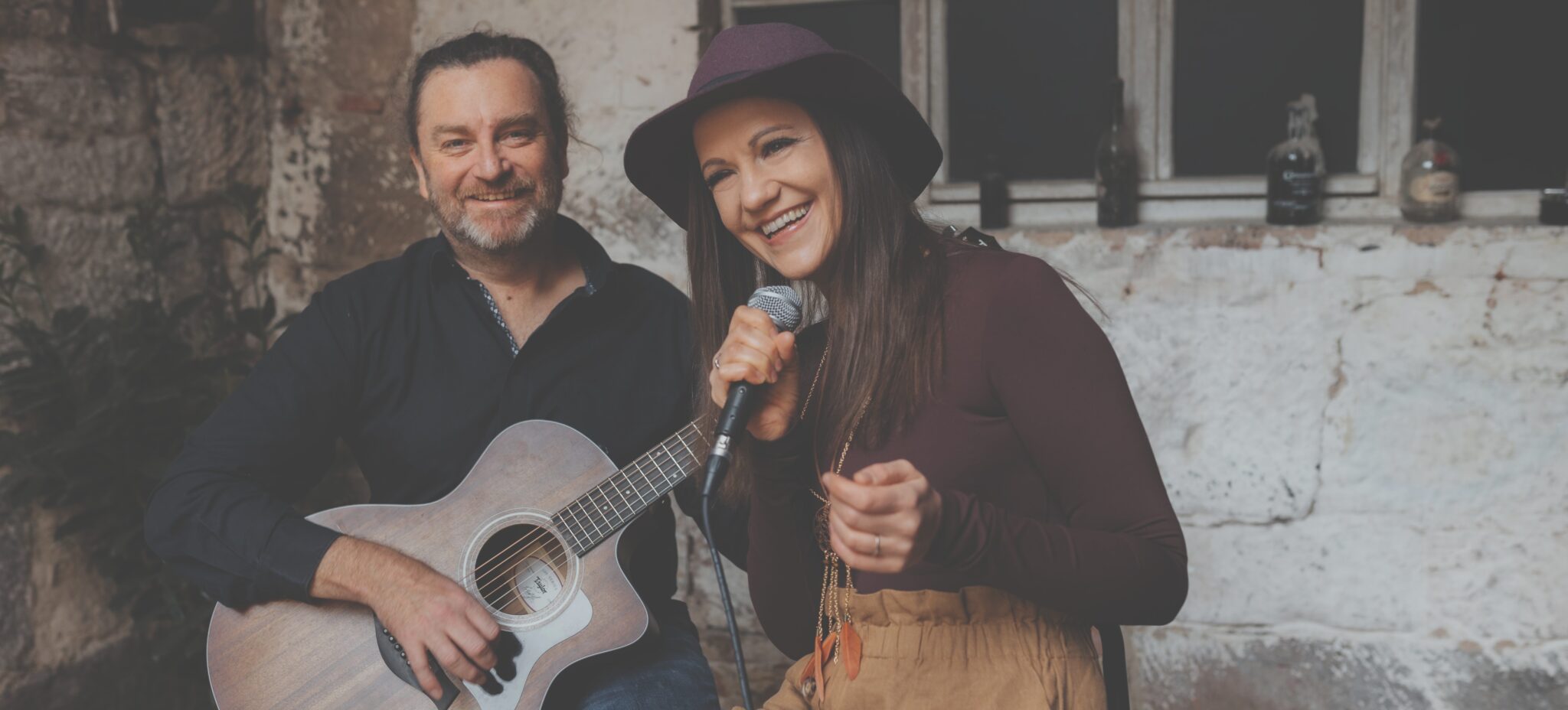 Riff & Voice – Akustikmusik aus Oberfranken | Musik für Hochzeiten & Events